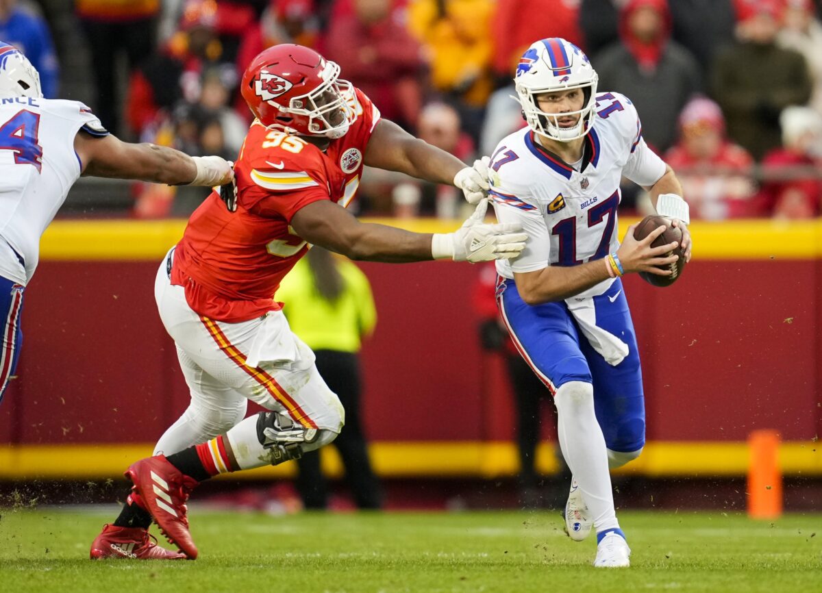 Chiefs Fans Cry Foul Over Bills' Offsides Call