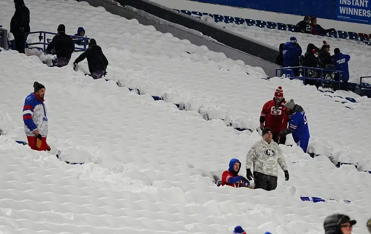 "There Will Be Heavy Snow" NFL Sees Massive Winter Storm Poised To ...