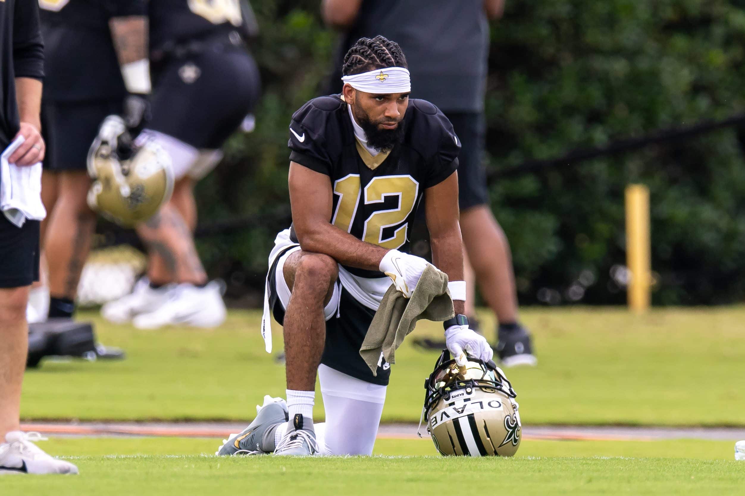Saints Expect Chris Olave To Play Vs. Dolphins Despite Back Injury ...