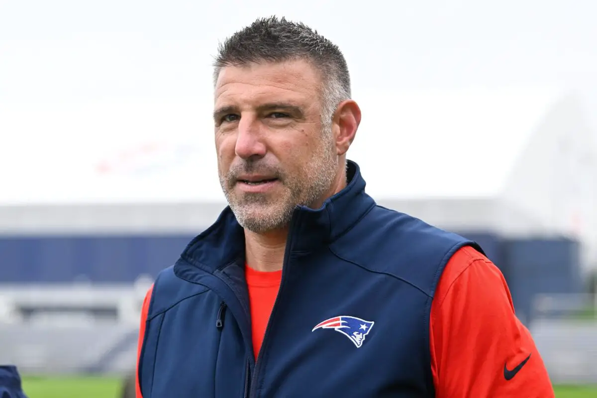 Mike Vrabel Refuses To Celebrate After Huge Baltimore Win: “We Lost A ...
