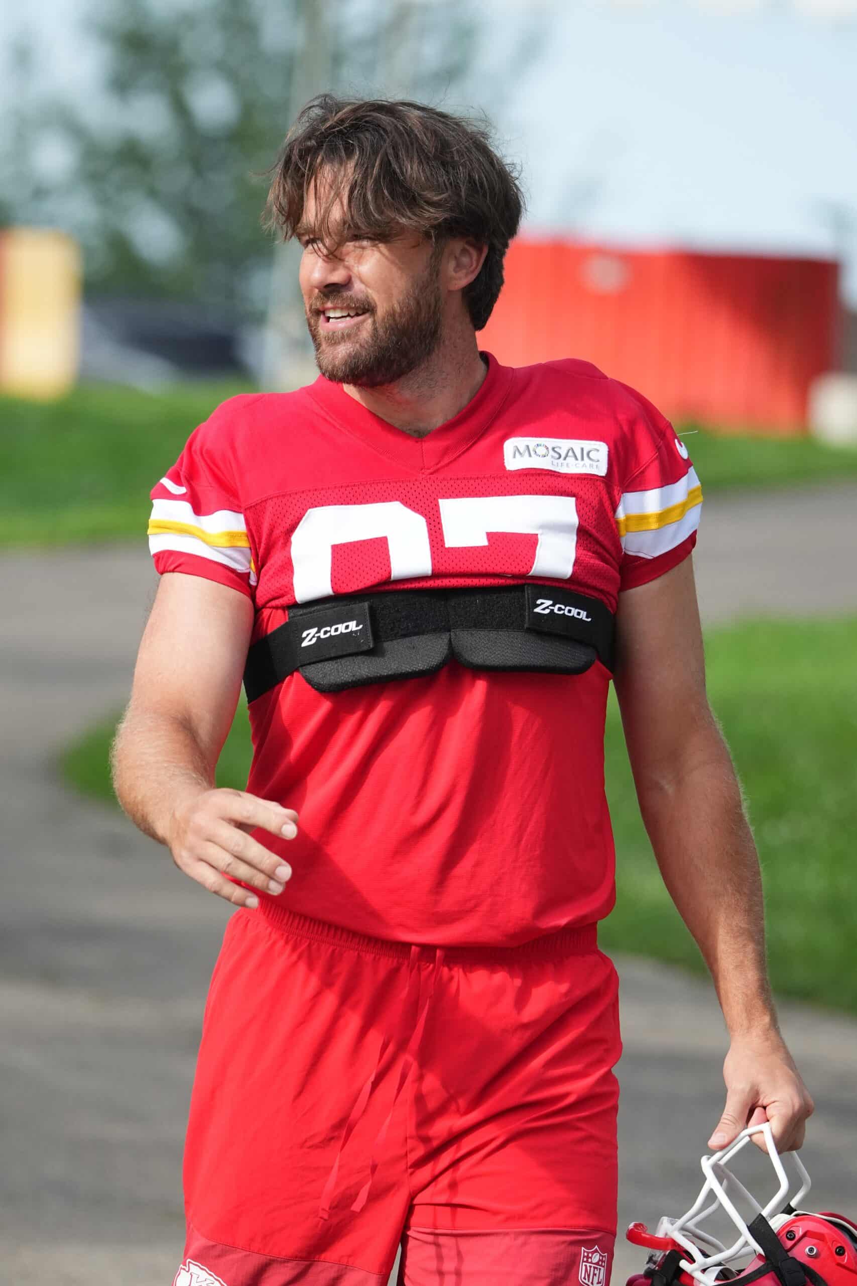 ‘Disrespect': Travis Kelce's NFL Top 100 Ranking Sparks Mixed Reactions