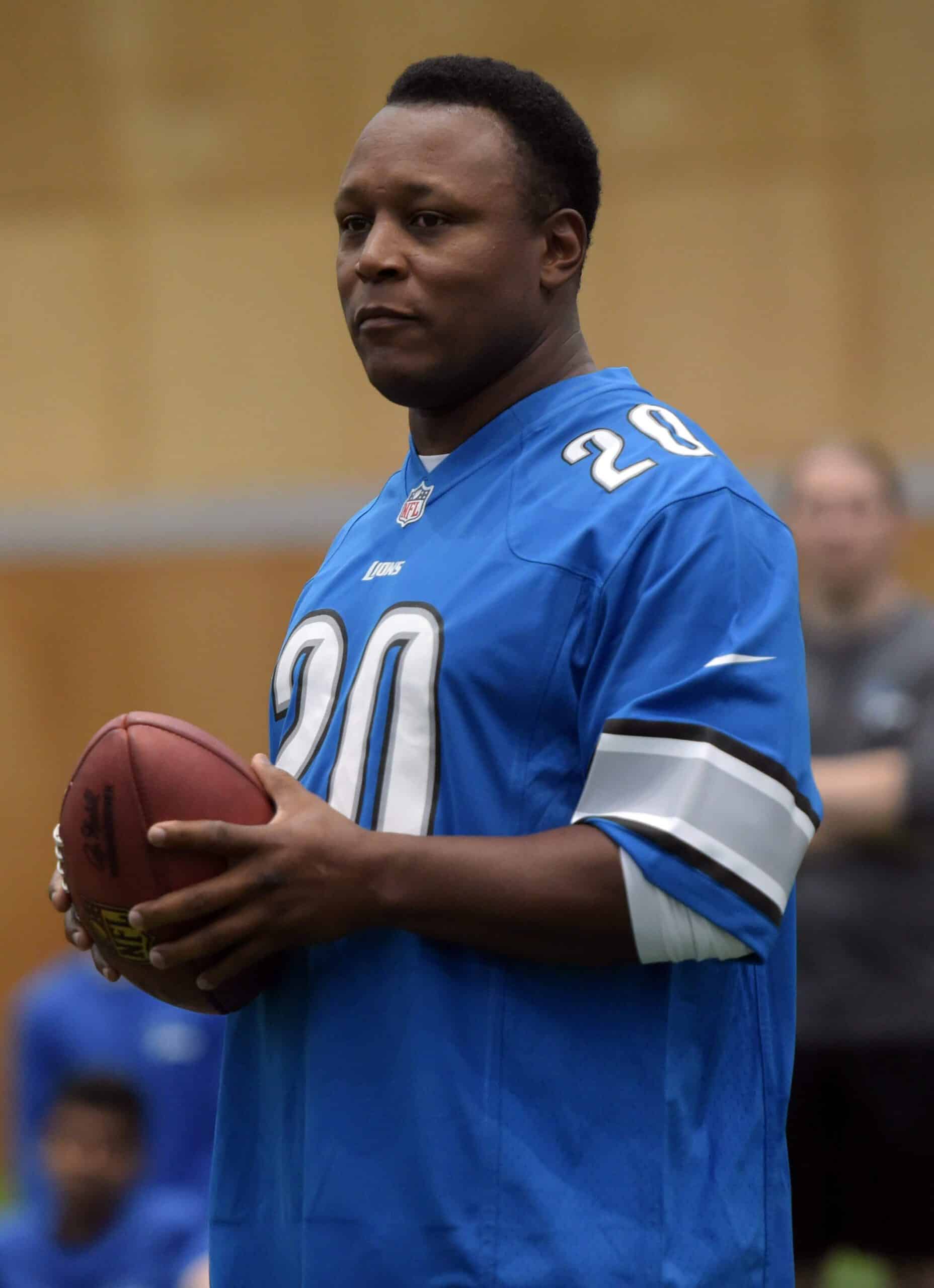 ‘He Is Still The Best Lion In History’: Why Barry Sanders Is The Best ...