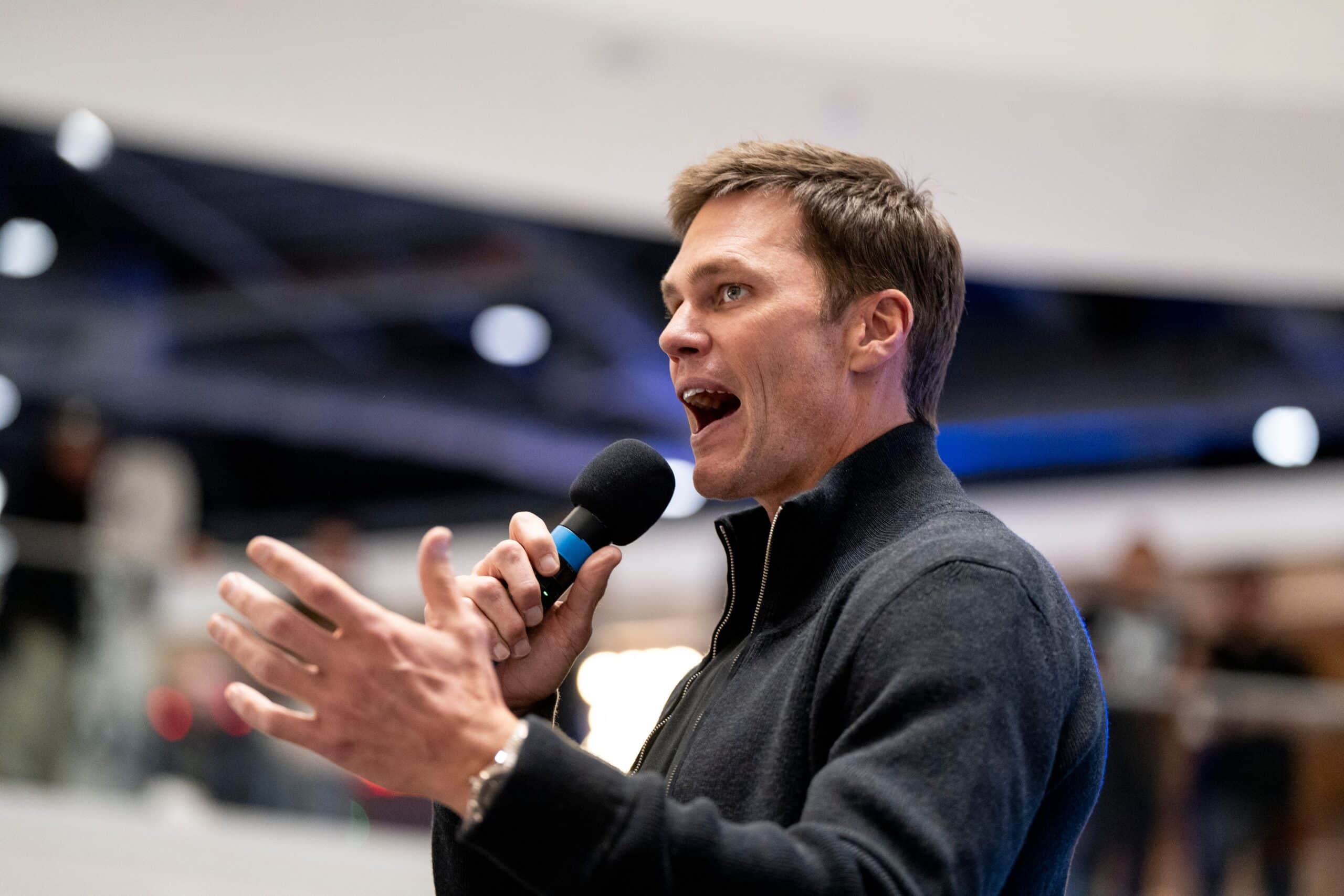 "The Guy Acts Like He Won 7 Super Bowls": NFL Fans React To Tom Brady's ...