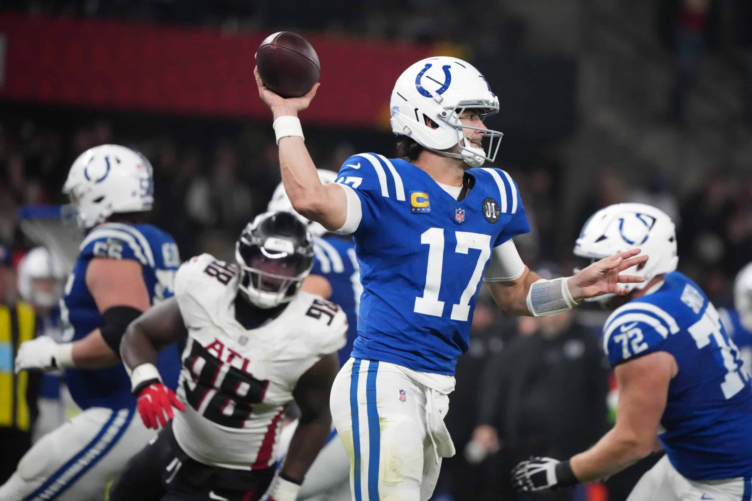 Daniel Jones Gets Help From Ex-Duke Teammates In Battling Fibula Injury