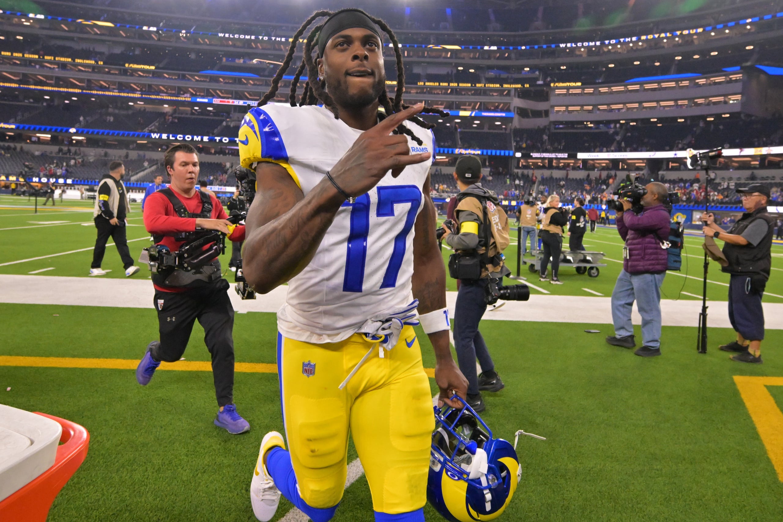 Rams Star Davante Adams Breaks A Travis Kelce Record In Week 12