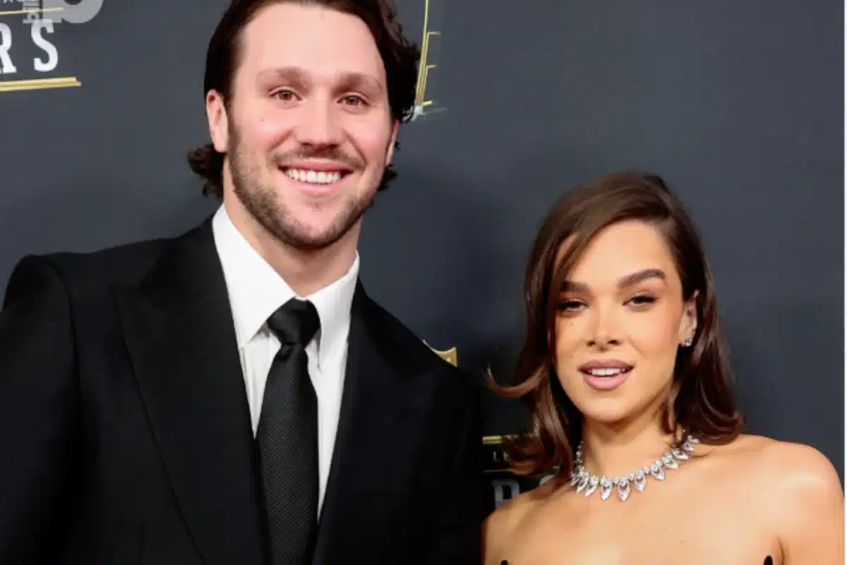 Josh Allen’s Wife Hailee Steinfeld Steals Spotlight With Baby Bump As ...
