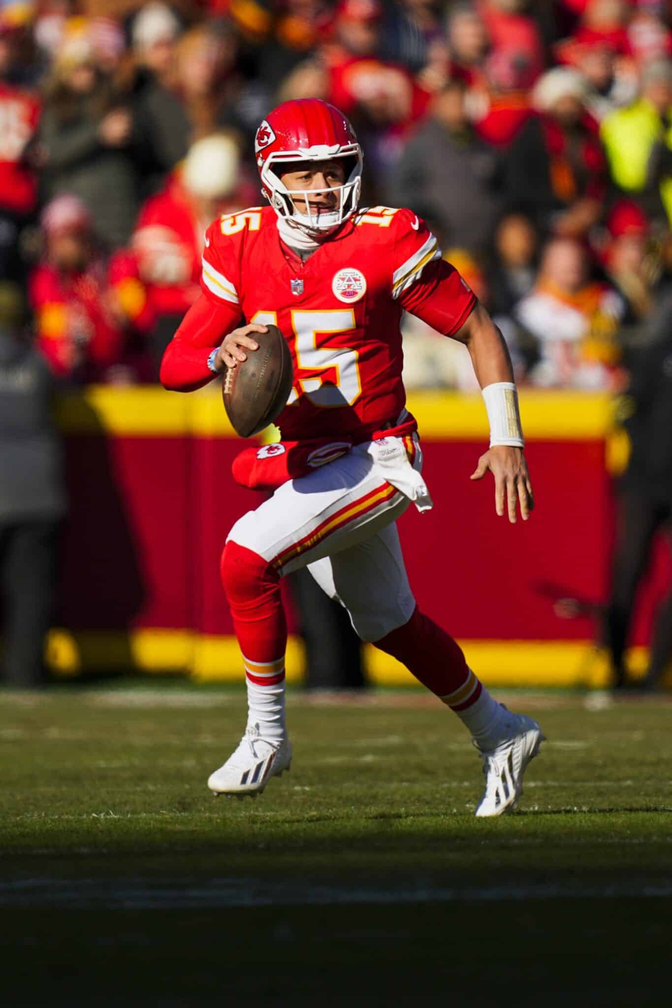 "Back Together Again": NFL Reacts To Patrick Mahomes, Chiefs' Big Reunion