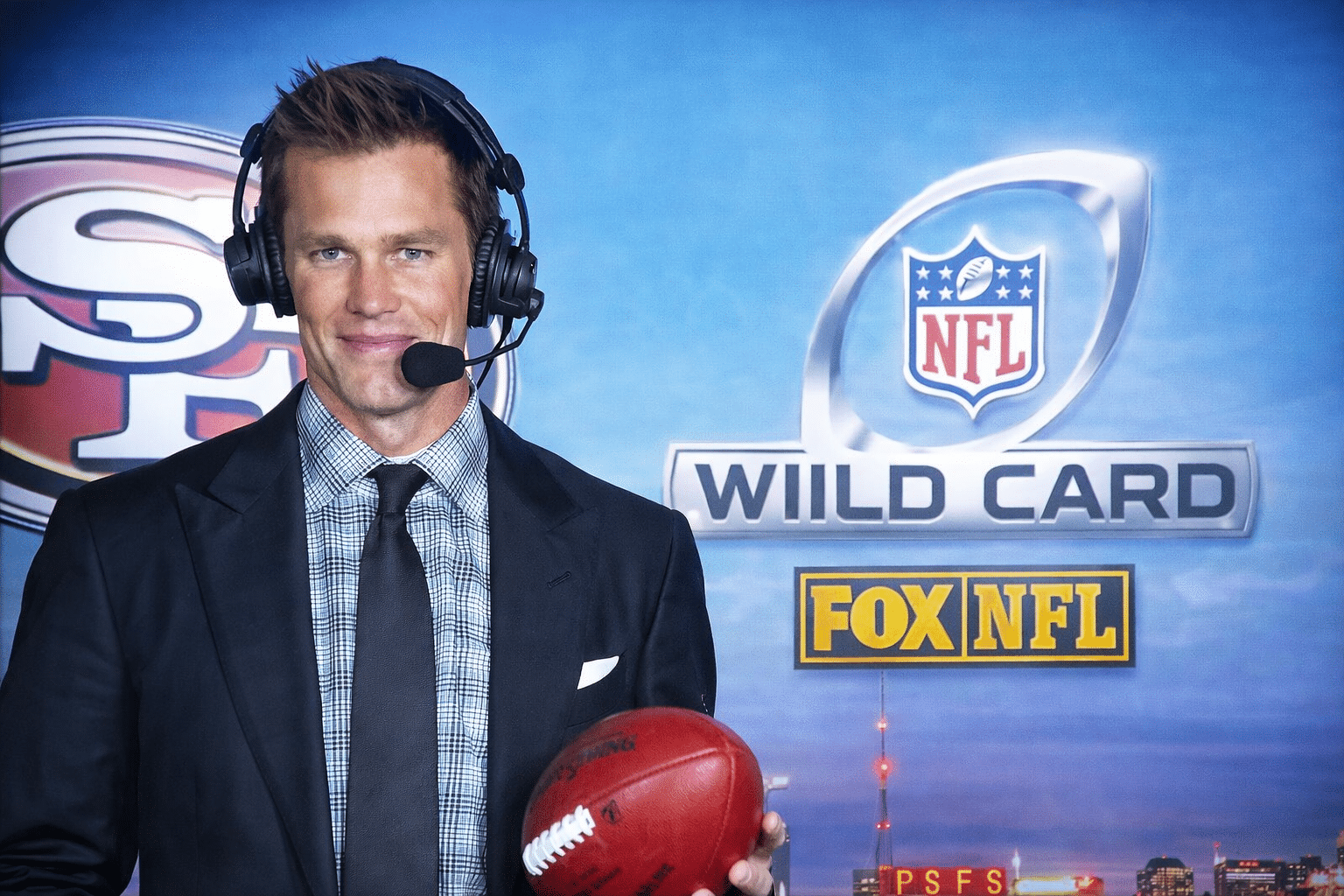 Tom Brady Explains Inverse C Throws In Harsh Winds, But Fans Bring Back ...