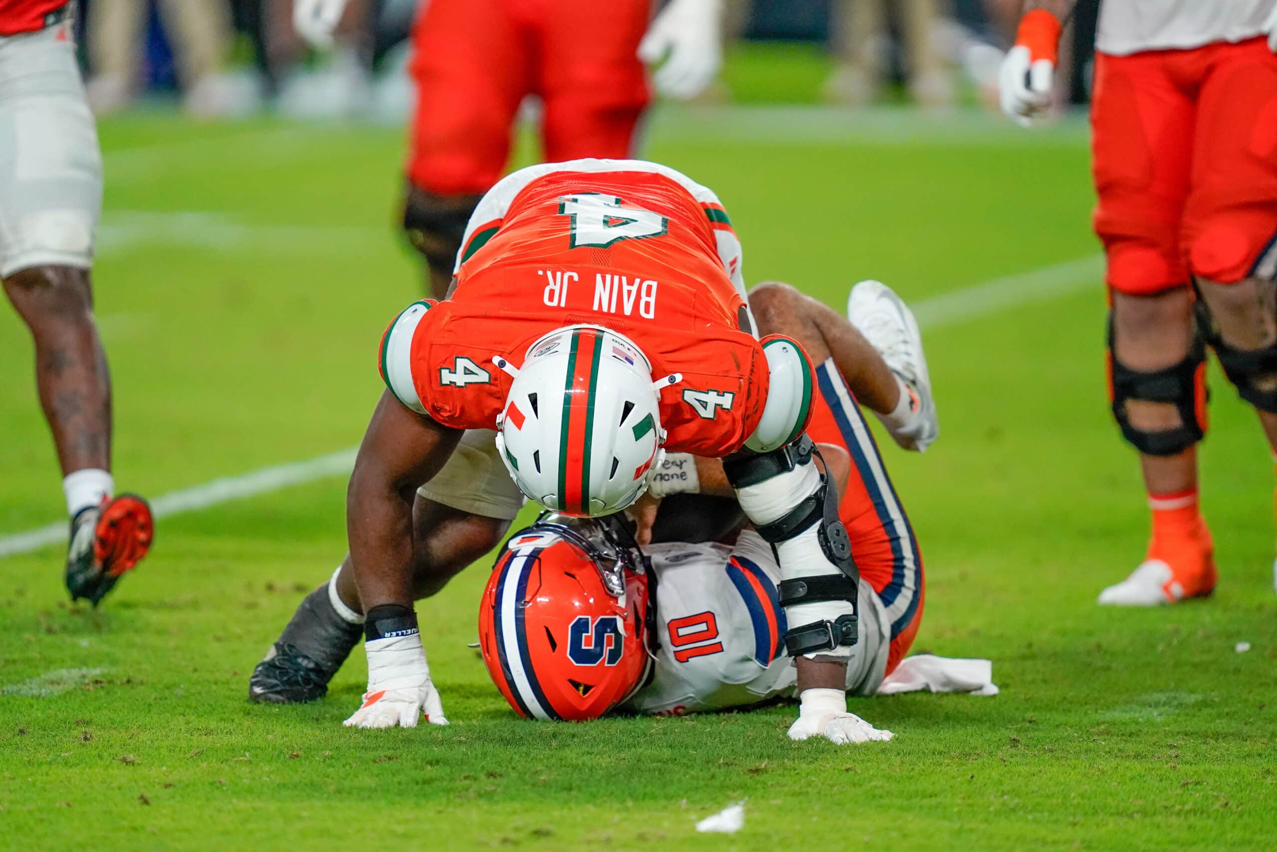 Syracuse QB Rickie Collins Hits Portal After Starting Five Games This ...