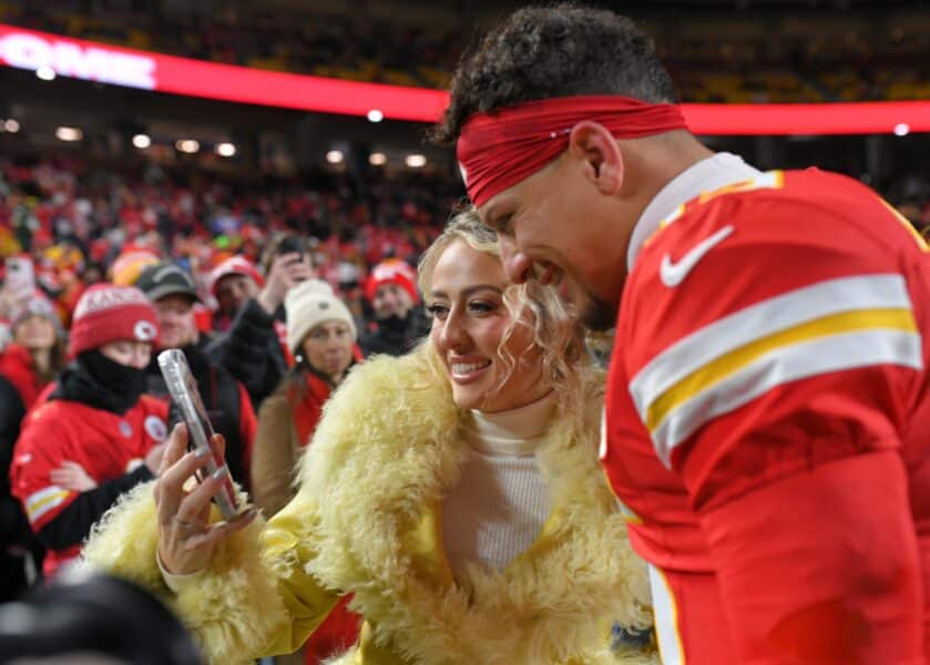 Patrick Mahomes Wife Brittany Mahomes Flaunts Sculpted Physique As Snow ...