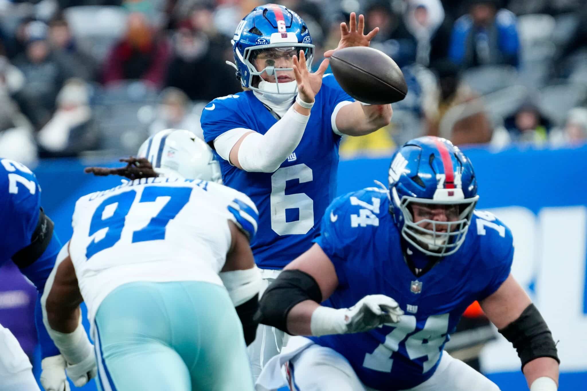 "Dart Was Certainly In The Spotlight": New York Giants QB Jaxson Dart ...