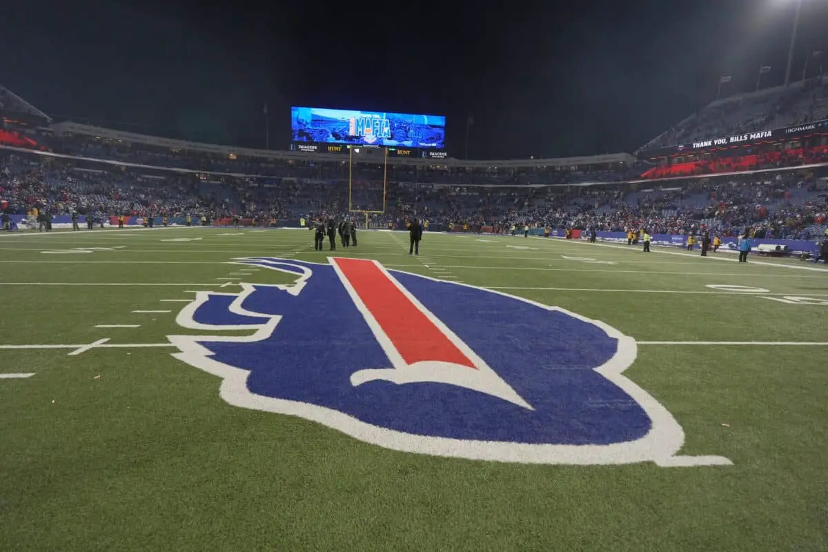 "Huge Win For The Bills!": NFL Fans Go Wild As Bills Land Coveted Jim ...
